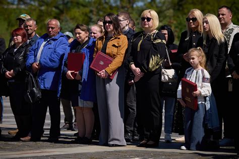 Вручення Президентом державних нагород з нагоди Дня памяті та перемоги над нацизмом у Другій