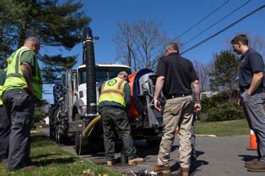 Eliminating Pipe Obstructions With Vibrating Nozzles