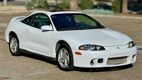 Mitsubishi Eclipse O T Lounge