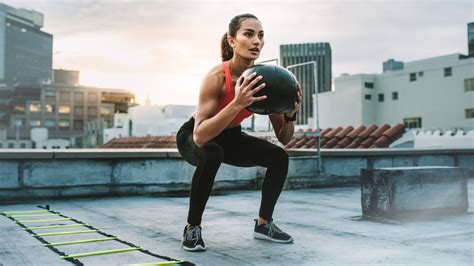 The One Workout Miranda Kerr Does Every Day