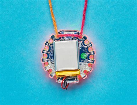 circuit playground bluefruit ble heart rate pendant with circuitpython