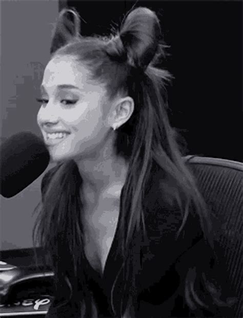 Ariana Grande Animated 