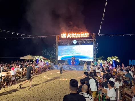 Night Beach Party Wallpaper