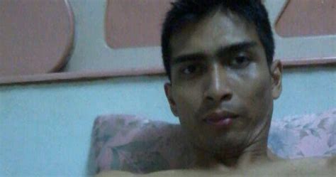 Cowok Ngaceng Ngaceng 2