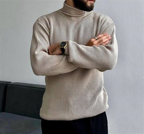 Чоловічий светр — ціна 890 грн у каталозі Светри Купити чоловічі речі за доступною ціною на Шафі