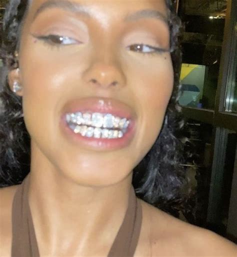 Pin By Atl On Rrr Grillz Girls With Grills Grillz Teeth