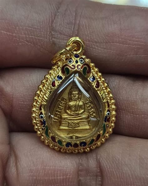 หลวงพ่อโสธรใบโพธิ์รุ่นแรกปี 03 หลังตัว T สวยแชมป์ ร้าน Abby28