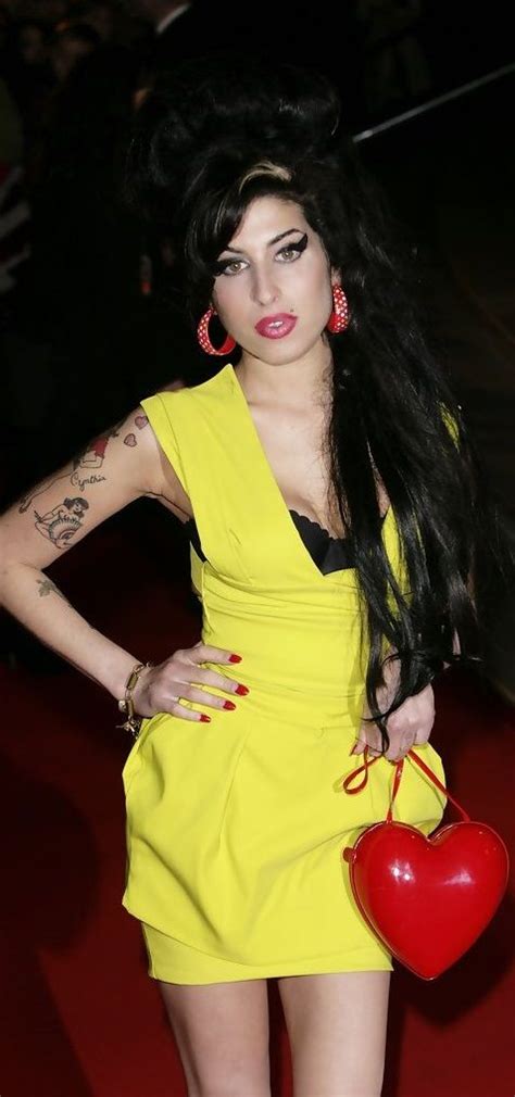 Amy Winehouse Rehearsals Brit Awards 2007 Amy Winehouse Red Dress
