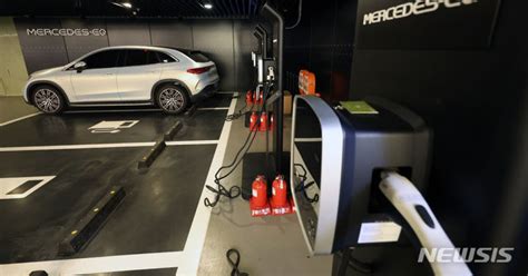 수입 전기차 올해 역대 최대 판매량 기록