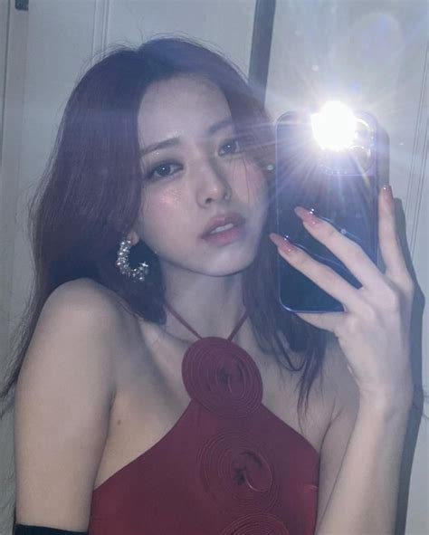 Itzy Yuna R Kpopfap