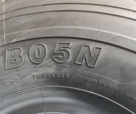 Yahoo オークション ラフター ショベル用 Orタイヤ Hilo 18 00r25