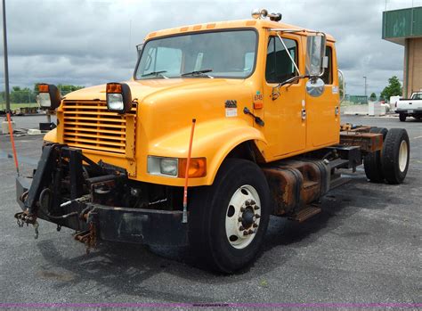 2002 International 4900 Crew Cab Cab And Chassis Dump Truck In Sikeston