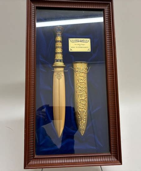 Franklin Mint Replica Of The Golden Dagger Of King Tutankhamun