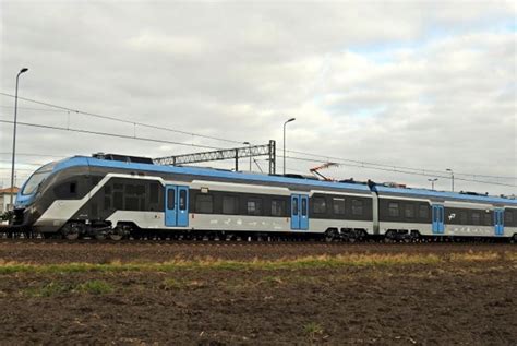 FPS Plus w Żmigrodzie zdjęcia Wszystko na temat branży kolejowej PKP Intercity przewozy