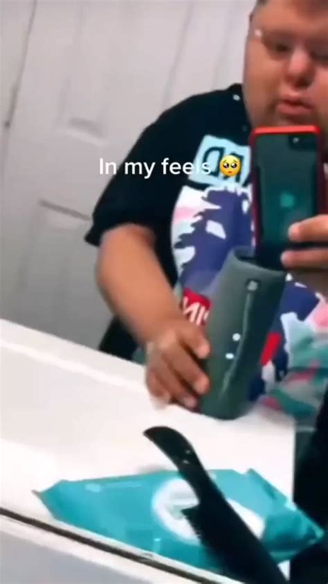 Daun R Squareposting