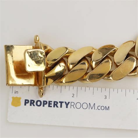 10kt Gold Curb Link Bracelet Evaluated By Our Certified Gemologist Ags