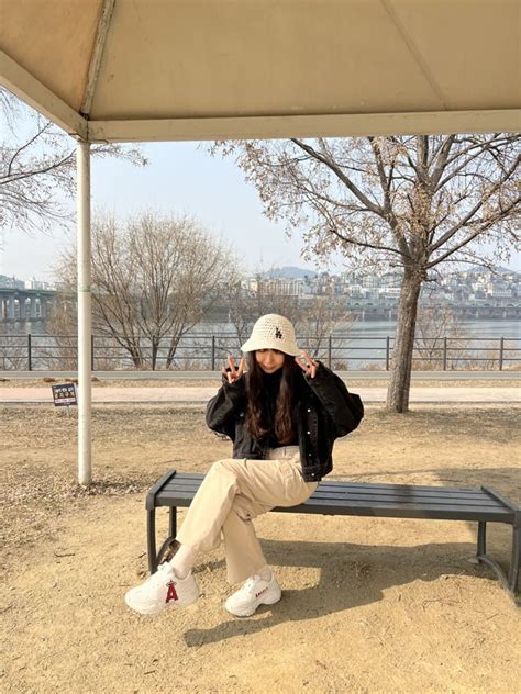 니트 모자브랜드에서 벙거지 여자봄코디 하기 With 버킷햇 Mlb 네이버 블로그