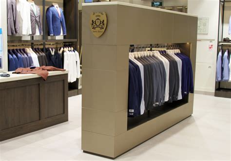 Бутик мужской одежды Sarto Reale Diamond ТЦ "Европейский"