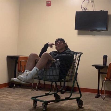 Dylan Bohlman Dylanbohlman Snapchat Stories Spotlight And Lenses