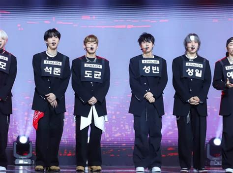 231025 82major First Class At Show Champion Kpopping