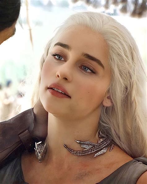 Gameofthrones Got Daenerystargaryen Jonsnow Emiliaclarke