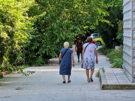 НОИ започна служебно преизчисляване на пенсиите на работещите