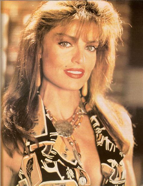 Tracy Scoggins Biography And Movies