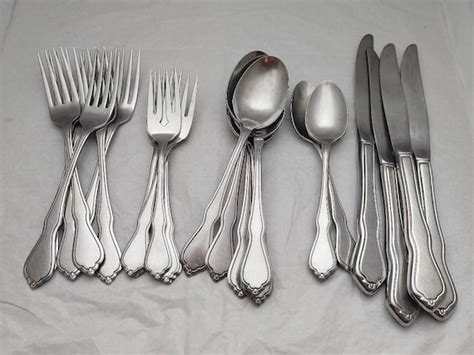 Oneida Stainless Flatware Pattern Identifier Pattern Identification
