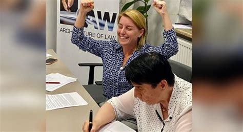 ნონა გაფრინდაშვილის ადვოკატის ემოცია მოგების ნიშნად „ჭადრაკის დედოფლის საქმით ძალიან ვამაყობ “