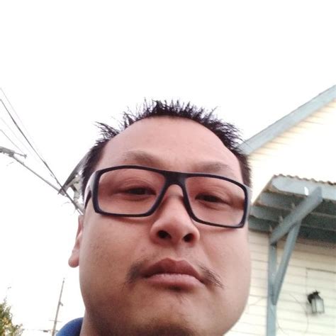 khuong phan radio disc jockey pfizer linkedin