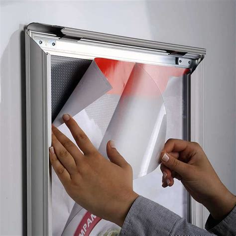 Snapper Frames Brand Launch Solutions