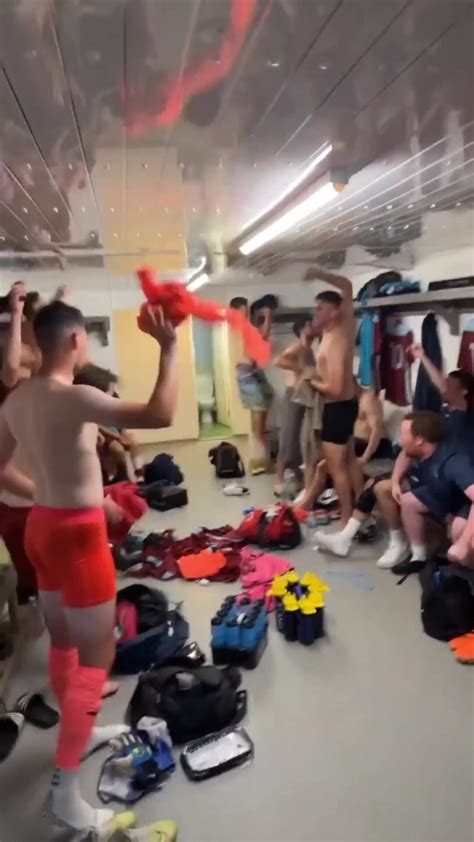 Cock Flash In The Changing Room ThisVid