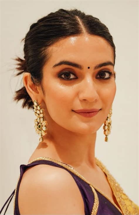 Pin By Khushi Sharma On Makeup Quick Makeup Indian Makeup Looks