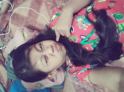 အမှောင် ကမ္မာလေး Facebook