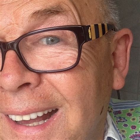 Colin Solman Voiceover Artist Vielseitig Engl Sprecher Uk Us Voicefulthings Ltd London