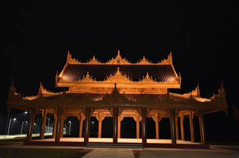 မာရဝိဇယဗုဒ္ဓရုပ်ပွားတော်မြတ်ကြီး ရတနာပလ္လင်တော်ထက် အလယ်ဗဟိုဌာနများတွင် ဌာပနာတော် ထပ်မံထည့်သွင်း