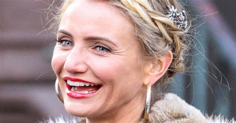 See Cameron Diaz Go Makeup Free Intentionally