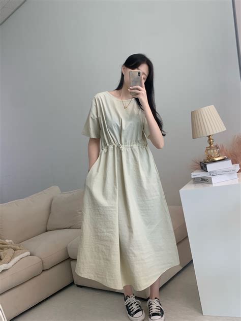 꾸안꾸 바스락 소재 아노락 밴딩 스트링 롱 원피스