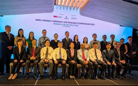 Honored To Receive My Clinician Innovator Award Senior Investigator At The Nmrc Awards Ceremony