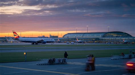 London Heathrow Airport Biggest Airports