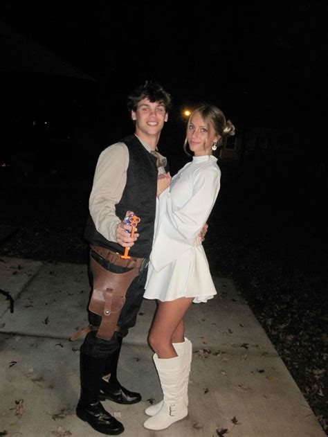 Princess Leia And Han Solo In Star Wars Halloween Costumes Adult Halloween Costumes