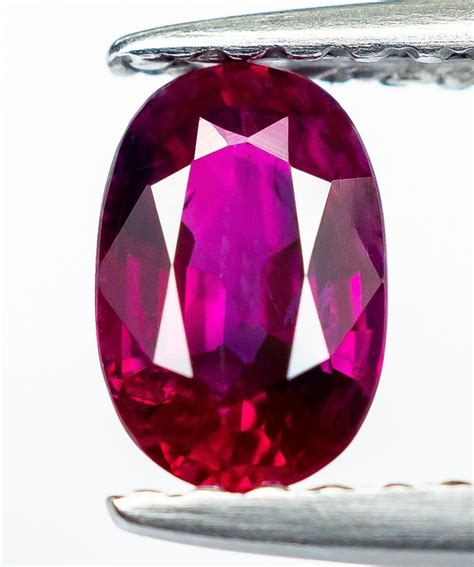 No Reserve Deep Red Purplish Burma Ruby 058 Ct Catawiki