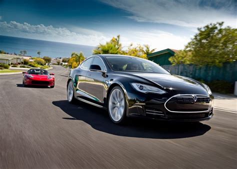 Teslas Insane Model S Car Could Eradicate Taxis