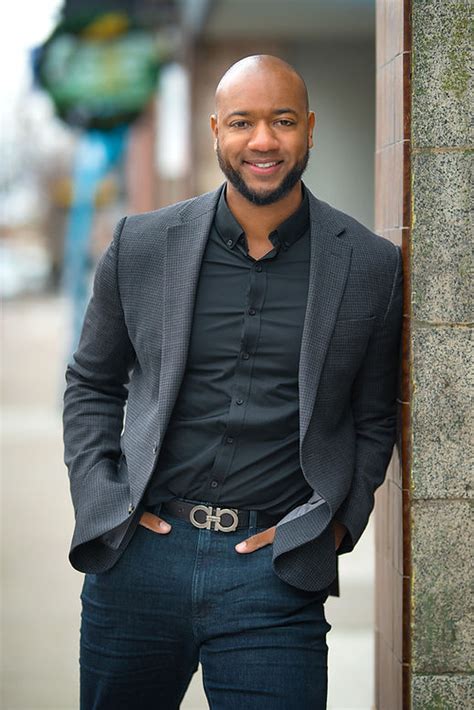 About Simmons Circle