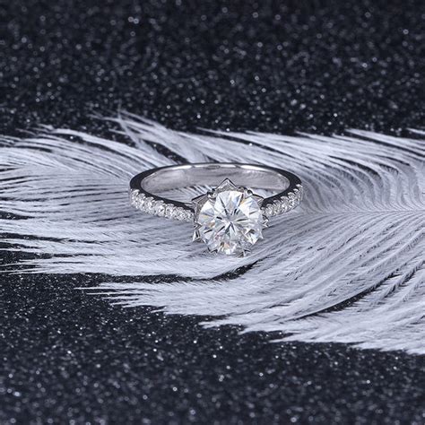 Classy Engagement Ring 14k White Gold Moissanite Ring 1ct