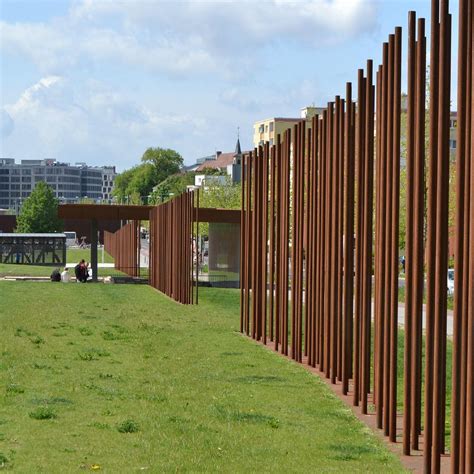 Memorial Of The Berlin Wall Tripadvisor