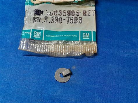 Nos Gm Retainer Clip 10035905 Ebay