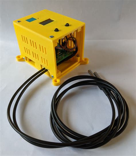 Esp32 Sensor Box By Geoff B Uk Download Free Stl Model