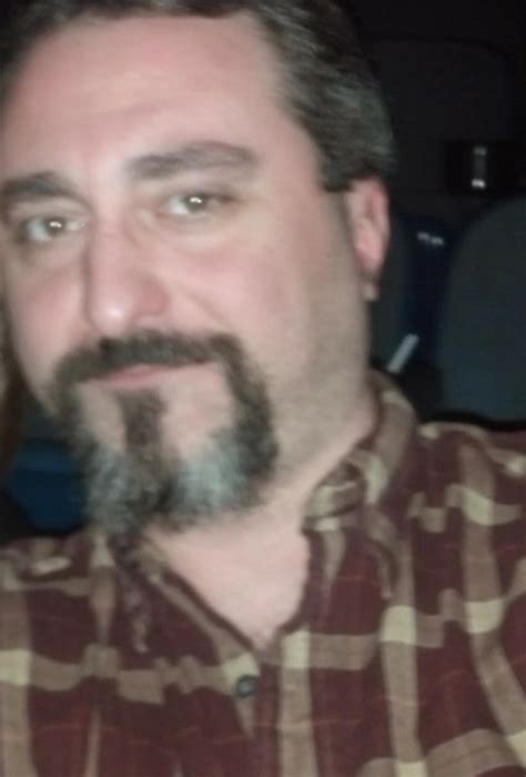 Toni Thiel Aus Frechen • 45 • Er Sucht Jungen Partner • Für Mehr Als Nur Sex