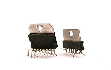 Premium Photo Technology Concept Damagaed Processor Unit